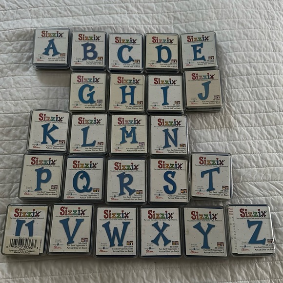 Sizzix | Office | Sizzix Fun Serrif Alphabet Dies Upper Case Letter Set ...